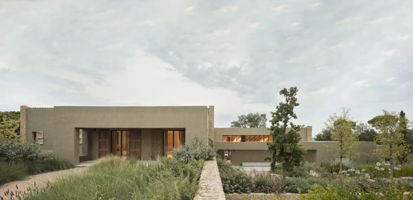 Brava House | Topcret